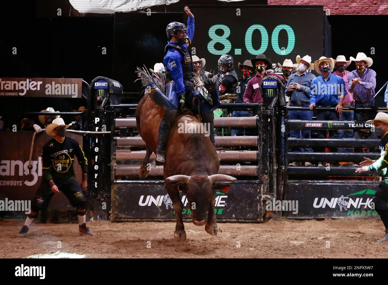 LAS VEGAS, NV - JUNE 27: Tyler Bingham rides bull Dusty's Revenge ...