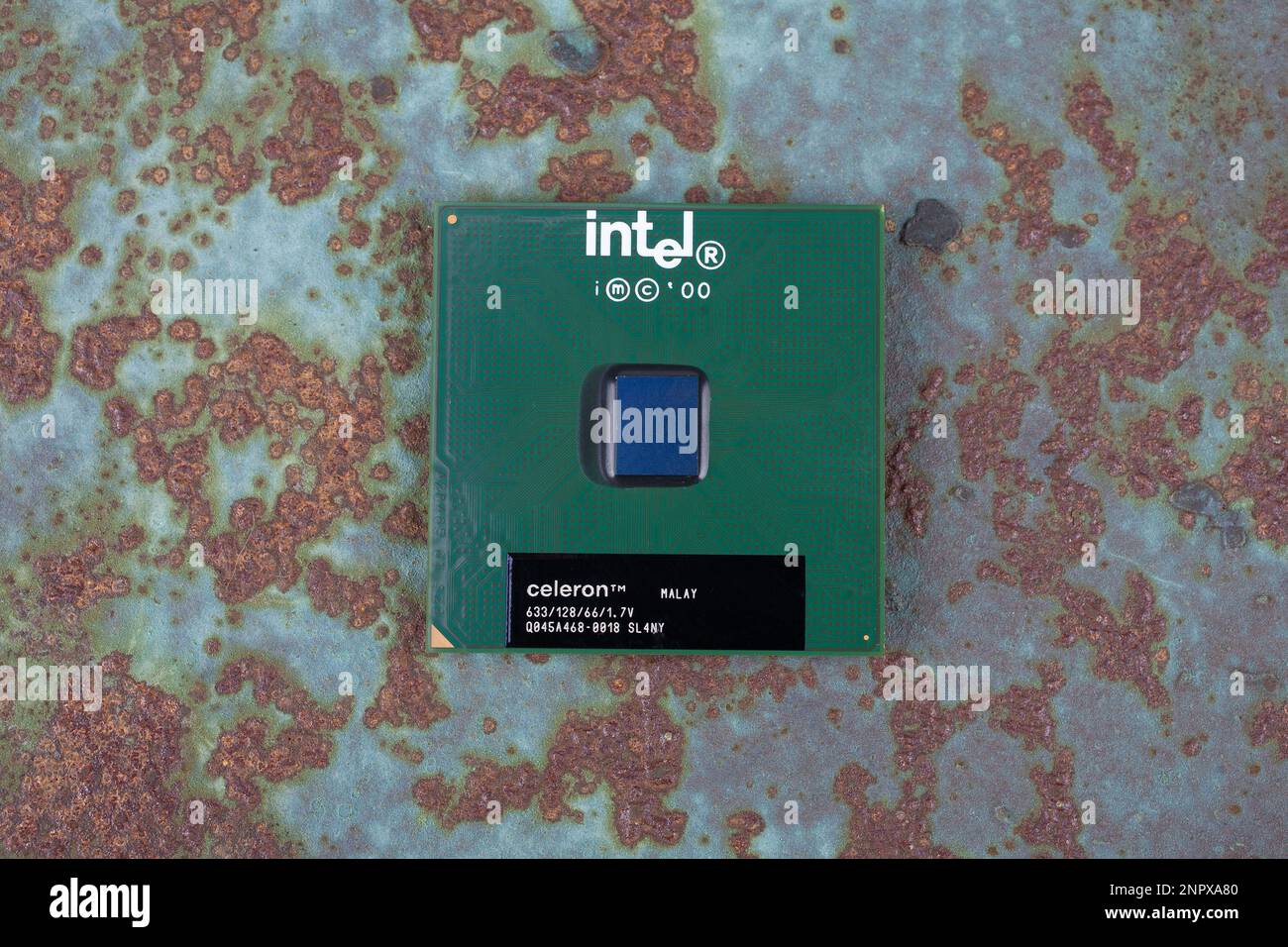 Pentium iii background hi-res stock photography and images - Alamy