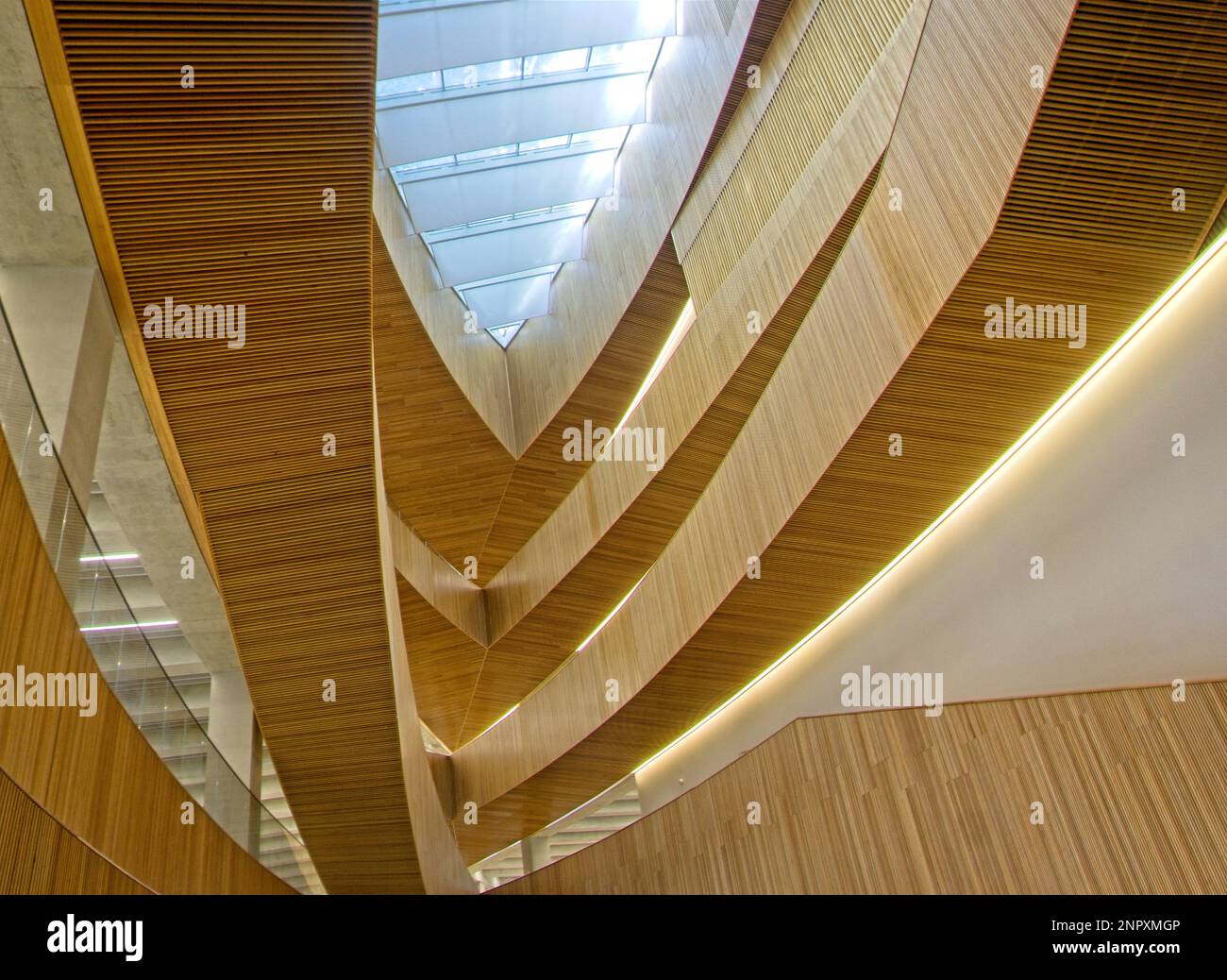 Calgary central library hi-res stock photography and images - Alamy