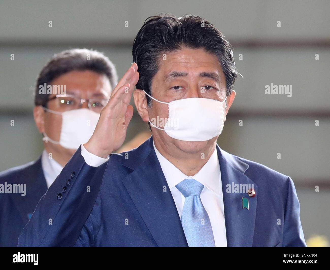 Japan's Prime Minister Shinzo Abe arrives at Prime Minister's Office in ...