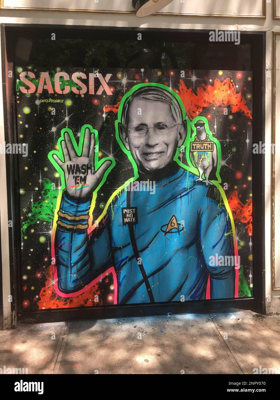 Photo by: STRF/STAR MAX/IPx 2020 6/19/20 A Mural of Dr. Fauci as Spock ...
