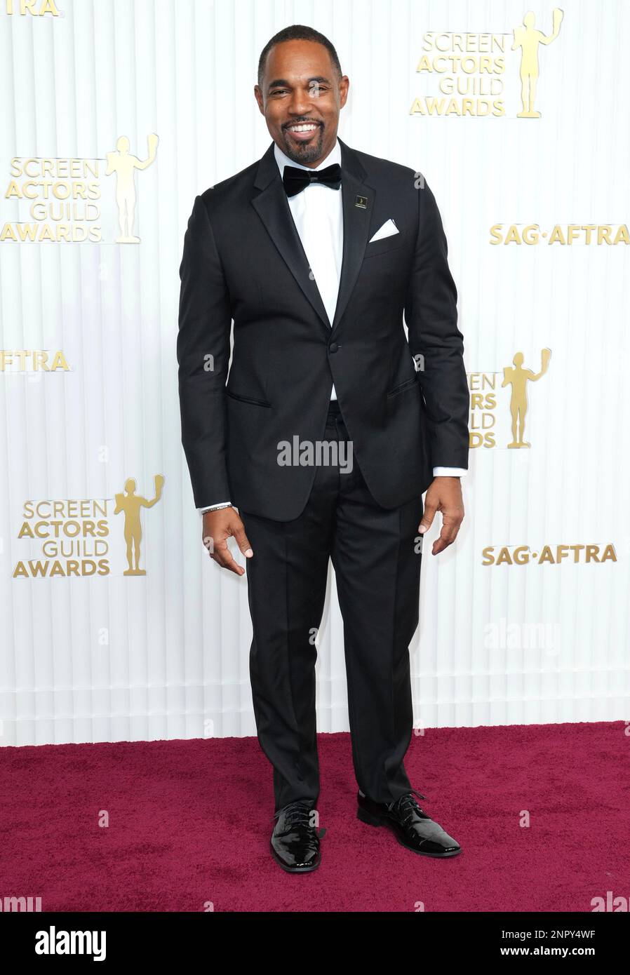 Jason Winston George arrives at the 29th annual Screen Actors Guild ...