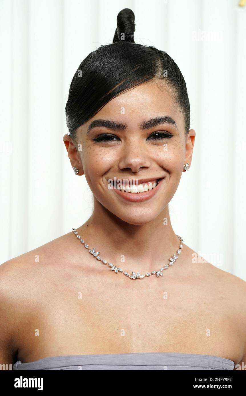 Antonia Gentry arrives at the 29th annual Screen Actors Guild Awards on ...