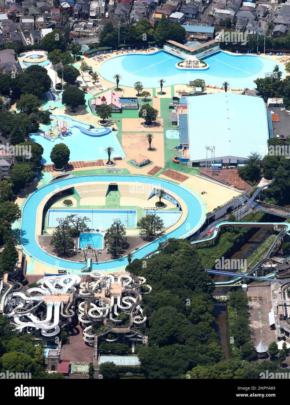 An aerial photo shows Toshimaen amusement park reopening in Nerima Ward ...