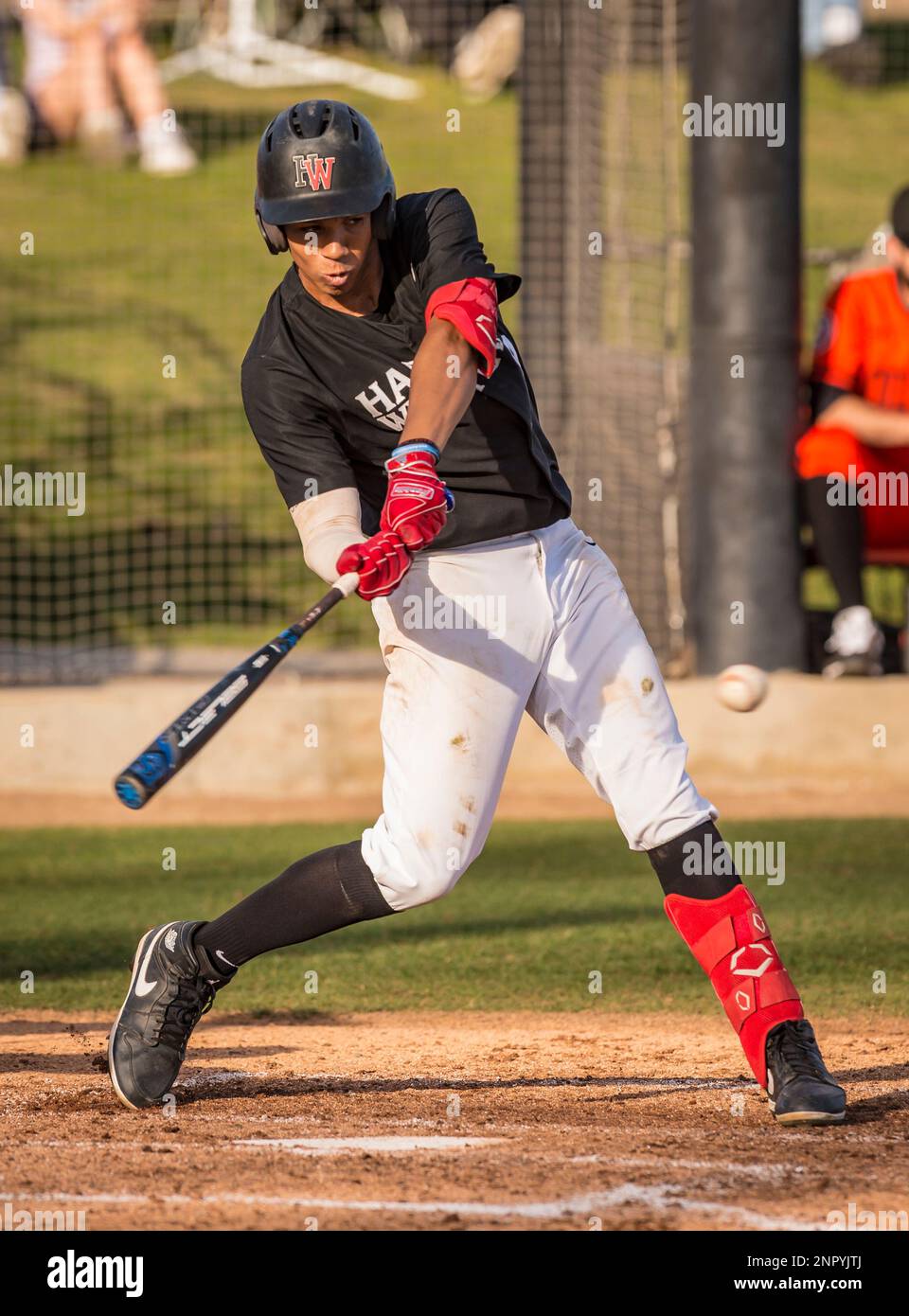 Harvard-Westlake Wolverines Drew Bowser (2) bats during a High School ...