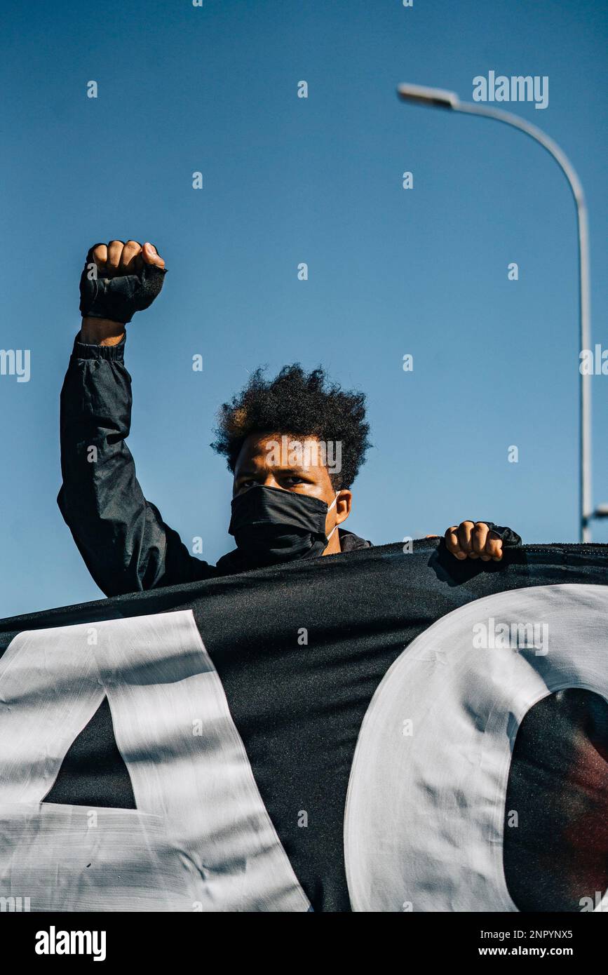 DF - Brasilia - 06/08/2020 - BRAZILIAN EXPRESSIONS - Movement during ...