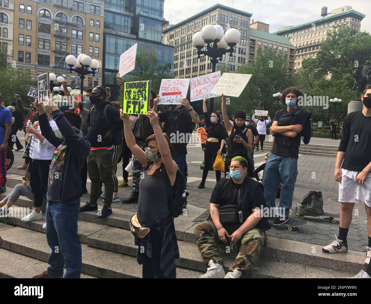 Photo by: zz/STRF/STAR MAX/IPx 2020 6/2/20 Images in and around Union ...