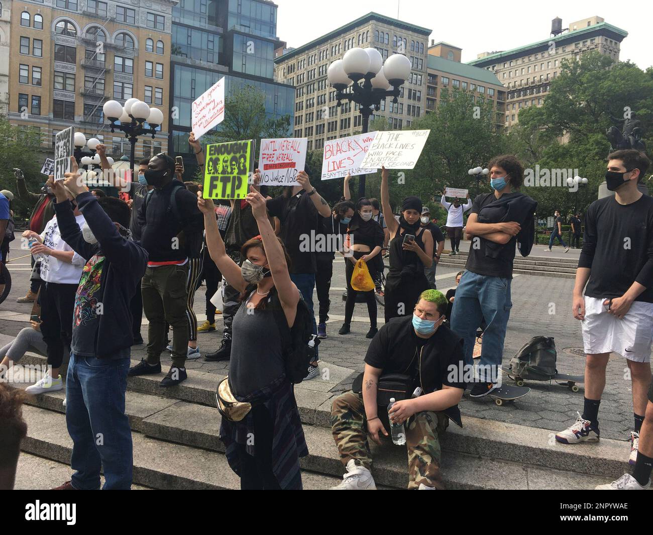 Photo by: zz/STRF/STAR MAX/IPx 2020 6/2/20 Images in and around Union ...