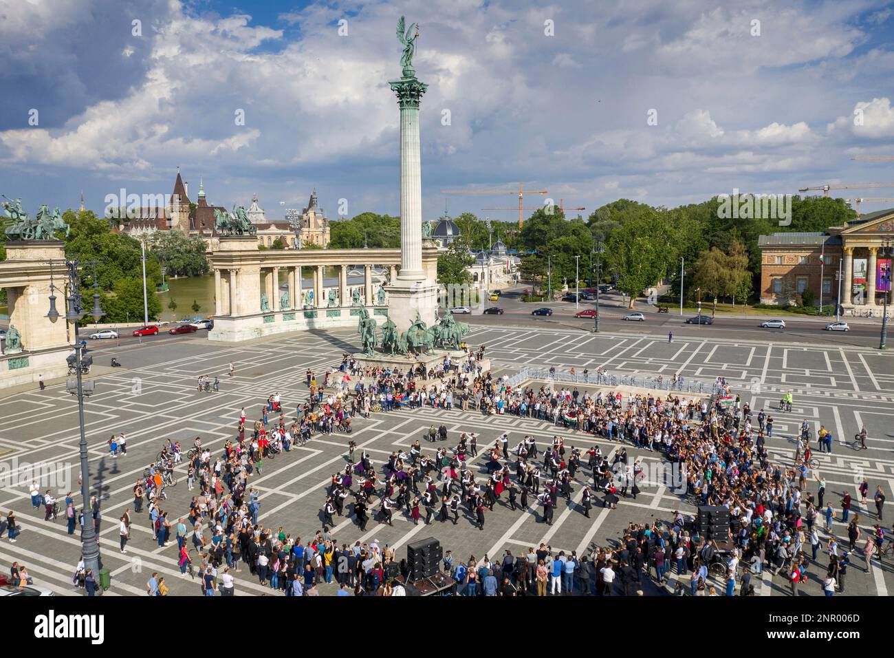 Folk dancers perform marking the centenary of the Trianon Peace Treaty ...