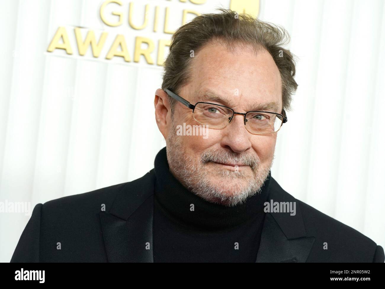 Stephen Root arrives at the 29th annual Screen Actors Guild Awards on ...