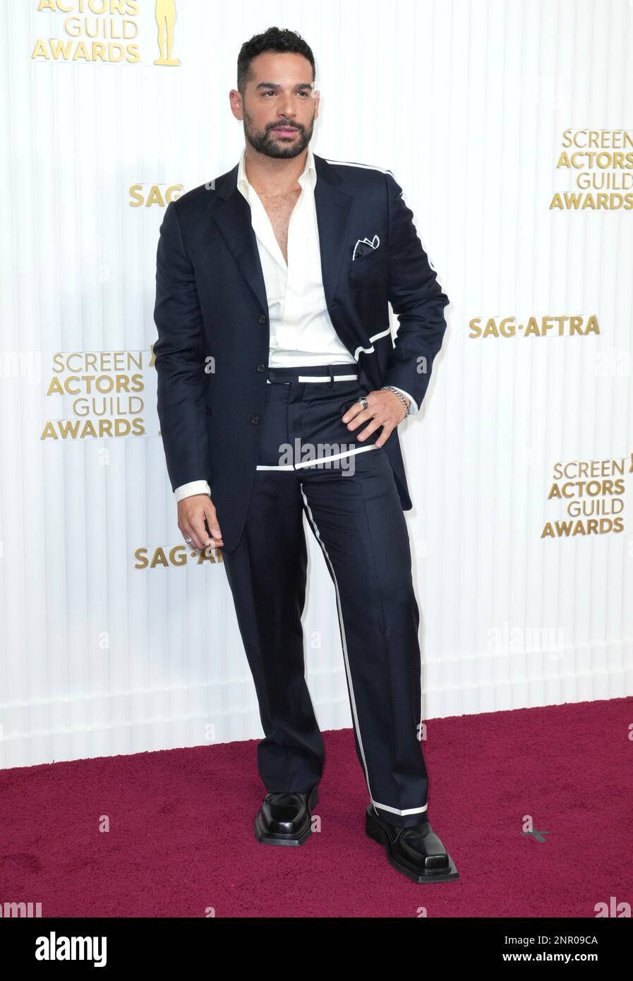 Johnny Sibilly arrives at the 29th annual Screen Actors Guild Awards on ...