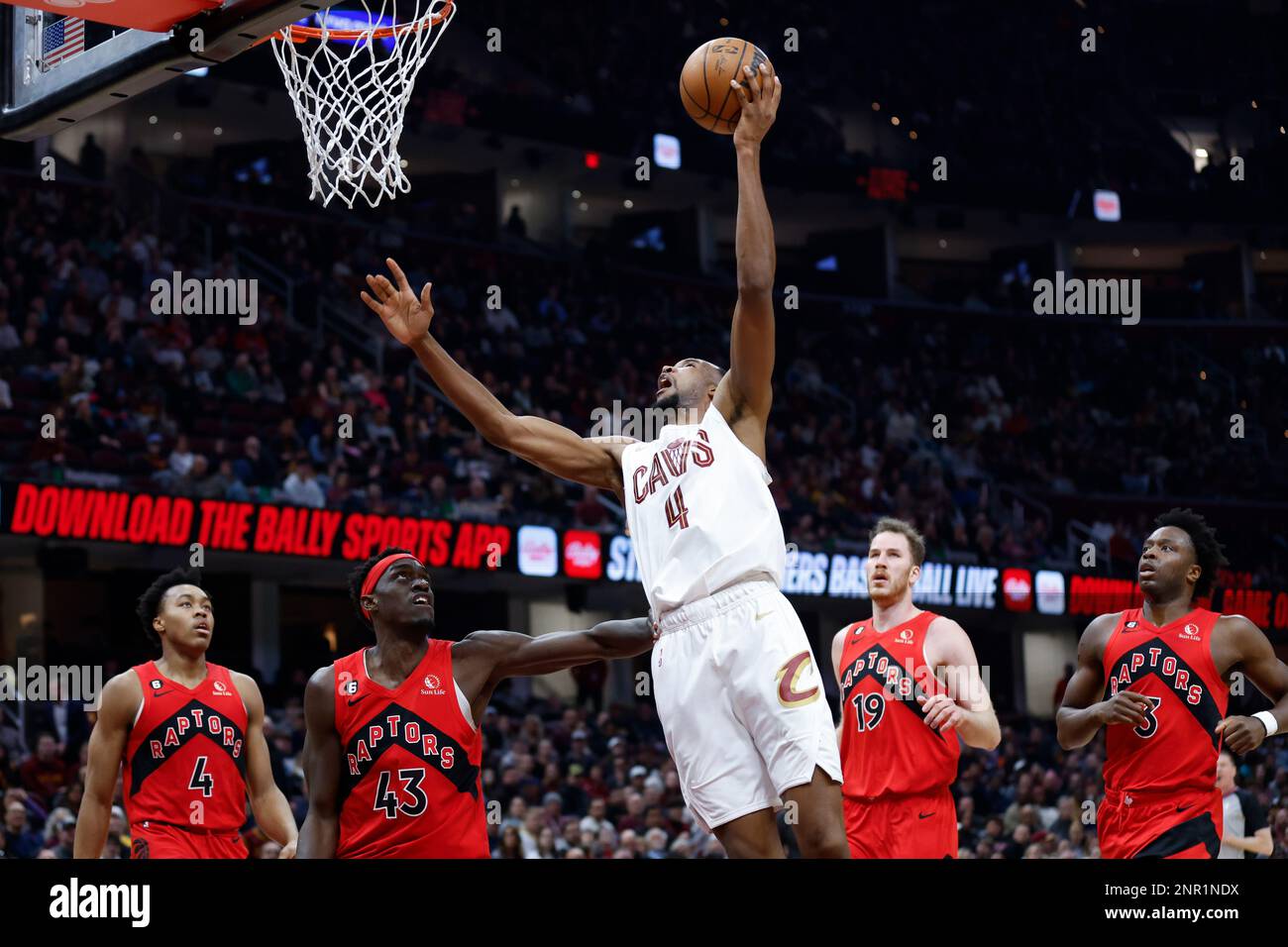 Cleveland Cavaliers forward Evan Mobley dunks against the Toronto ...