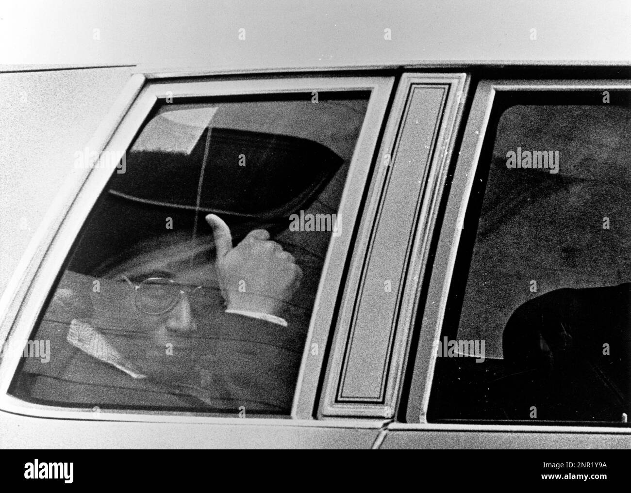 Atlanta Child Murders suspect Wayne Williams giving a thumbs up as he ...