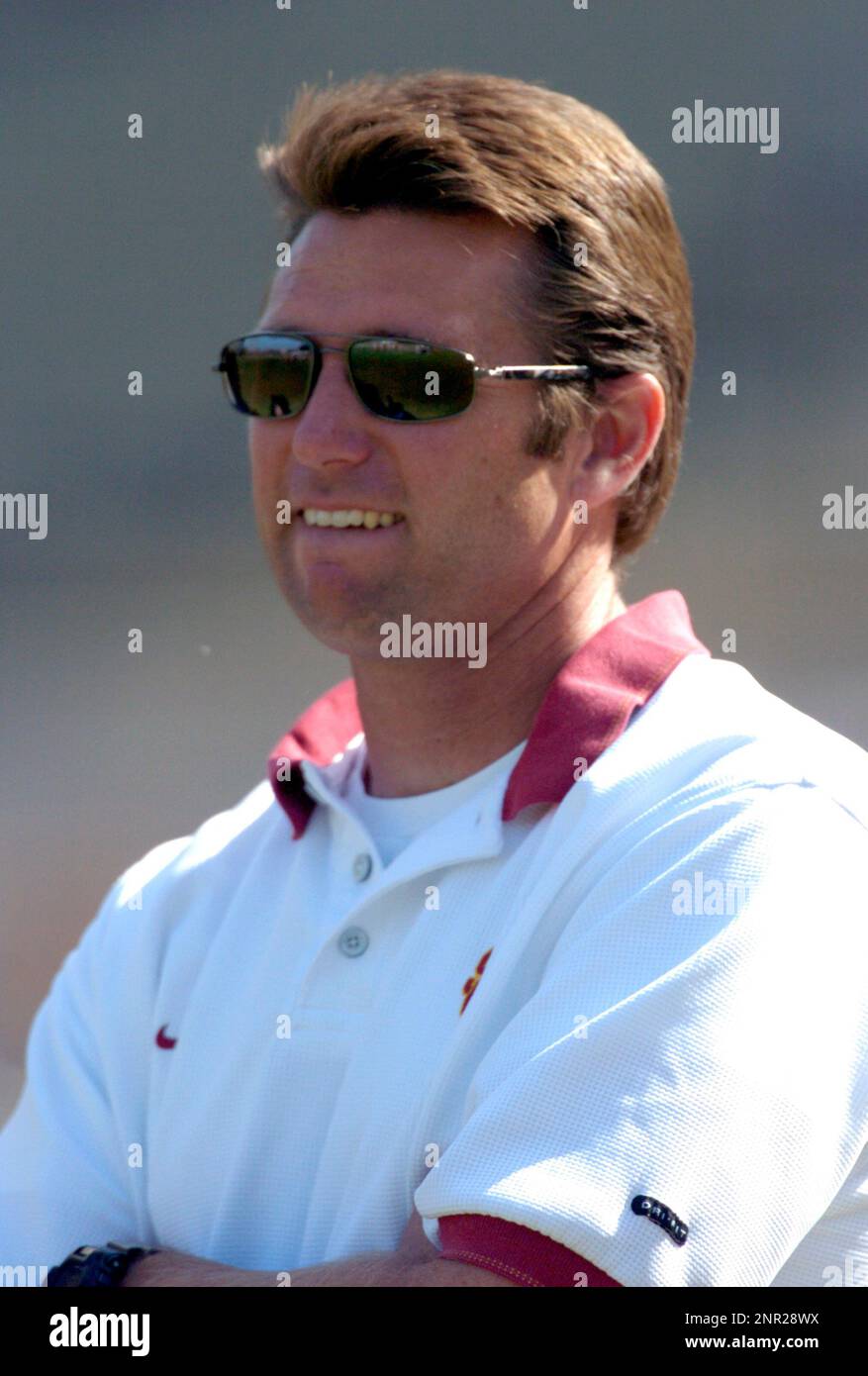 USC throws coach Dan Lange watches the hammer competition during USC ...