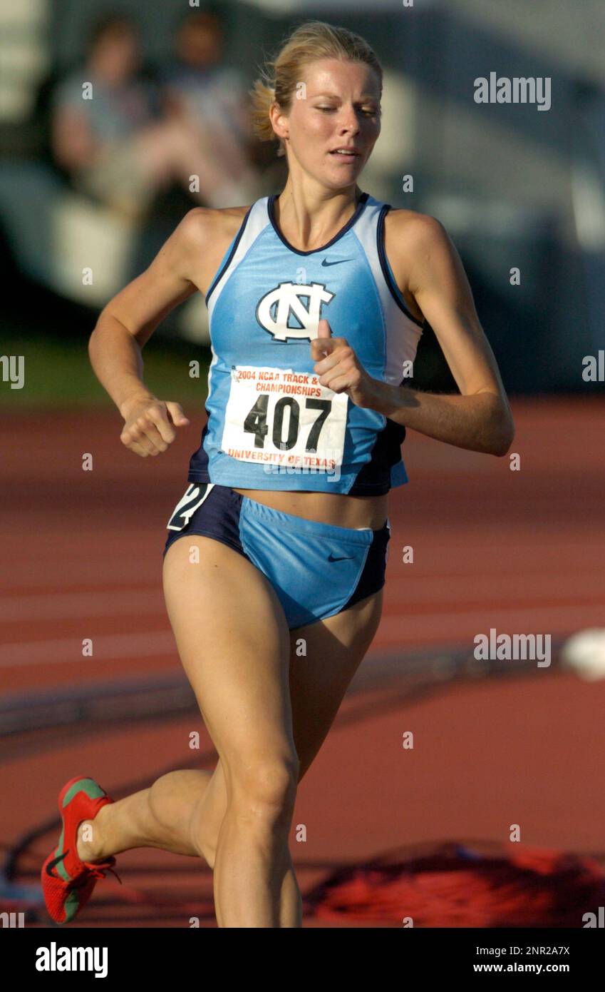 Alice Schmidt of North Carolina wins women's 800-meter heat in 2:06.03 ...
