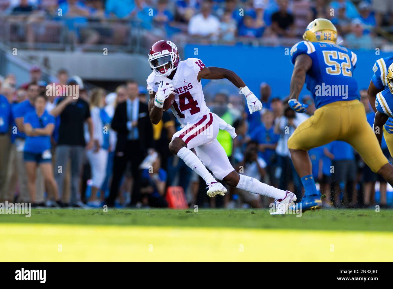 Oklahoma Sooners wide receiver Charleston Rambo (14) runs during an ...