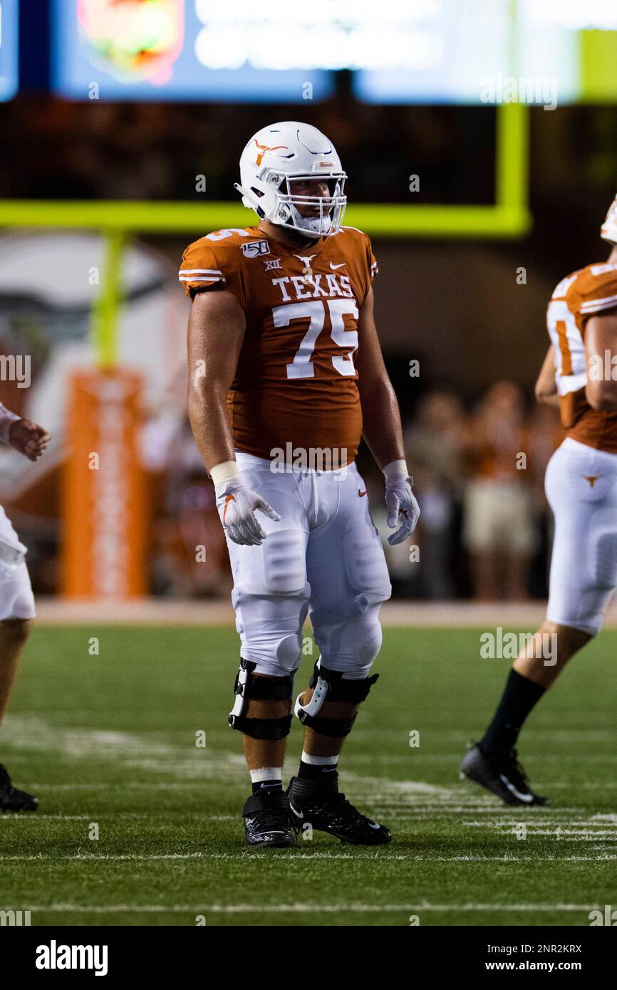 Texas Longhorns offensive lineman Junior Angilau (75) during the NCAA ...