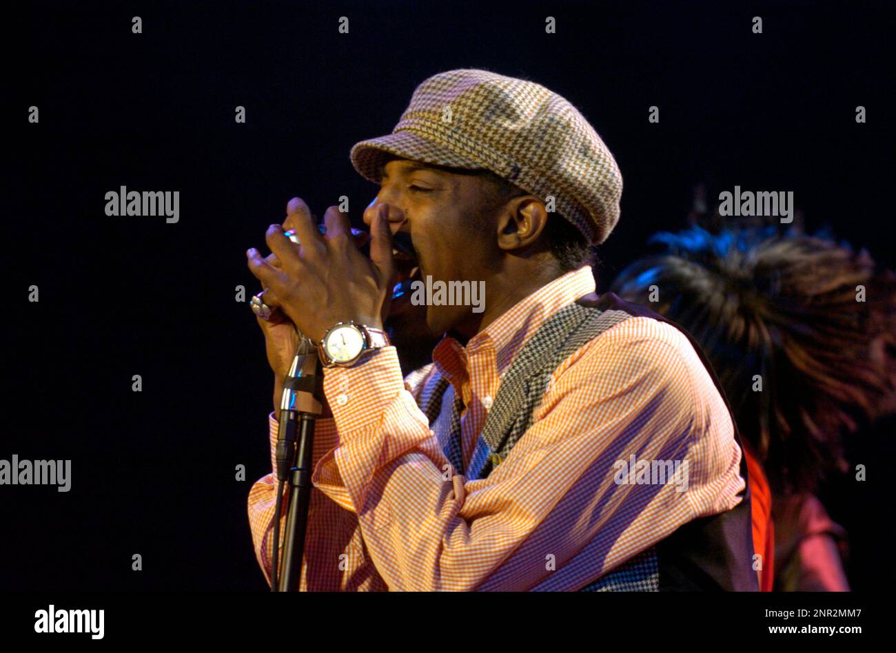Andre 3000 of Outkast performs during the NBA All-Star Game pregame ...