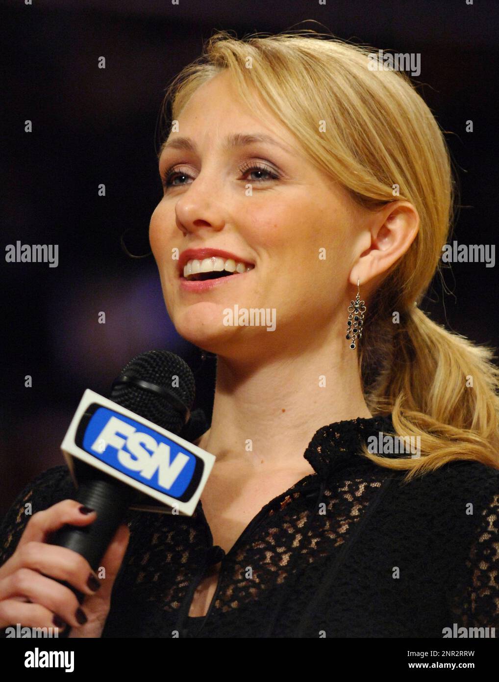 Fox Sports Network sideline reporter Lindsay Soto aka Lindsay Rhodes ...