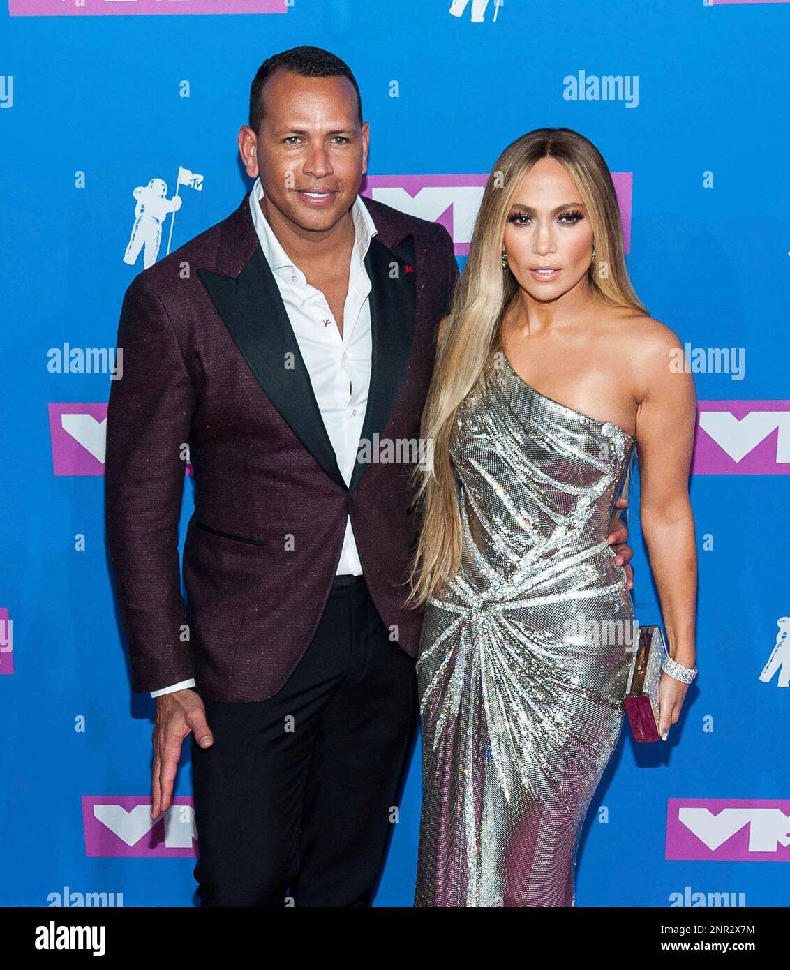 April 22nd 2020 - Alex Rodriguez and Jennifer Lopez have reportedly ...