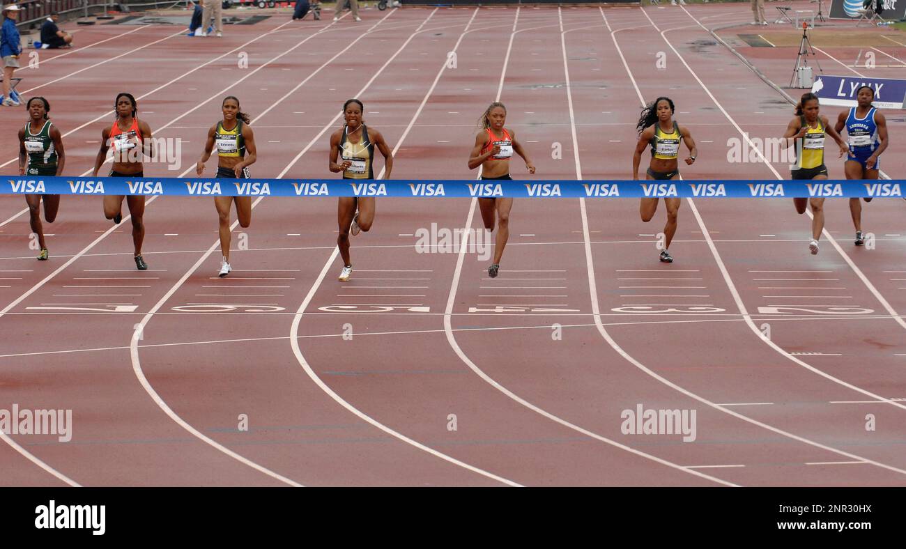 Shareese Woods, LaShaunte'a Moore, Torri Edwards, Sanya Richards ala ...