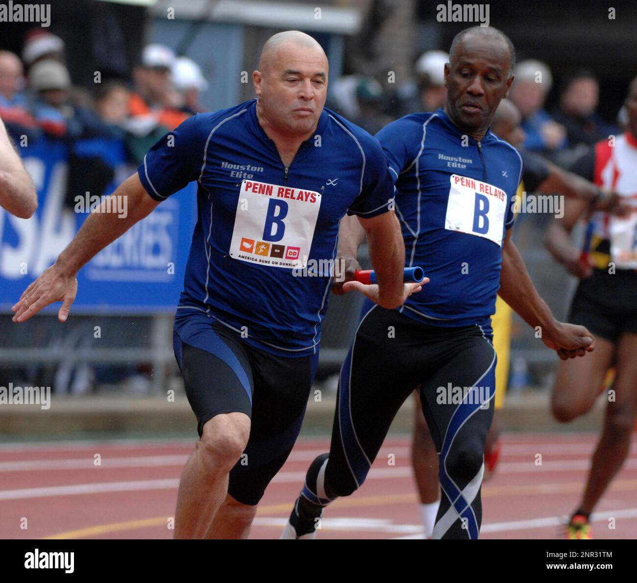 Rick Riddle takes handoff from Charles Allie on Houston Elite Master's ...