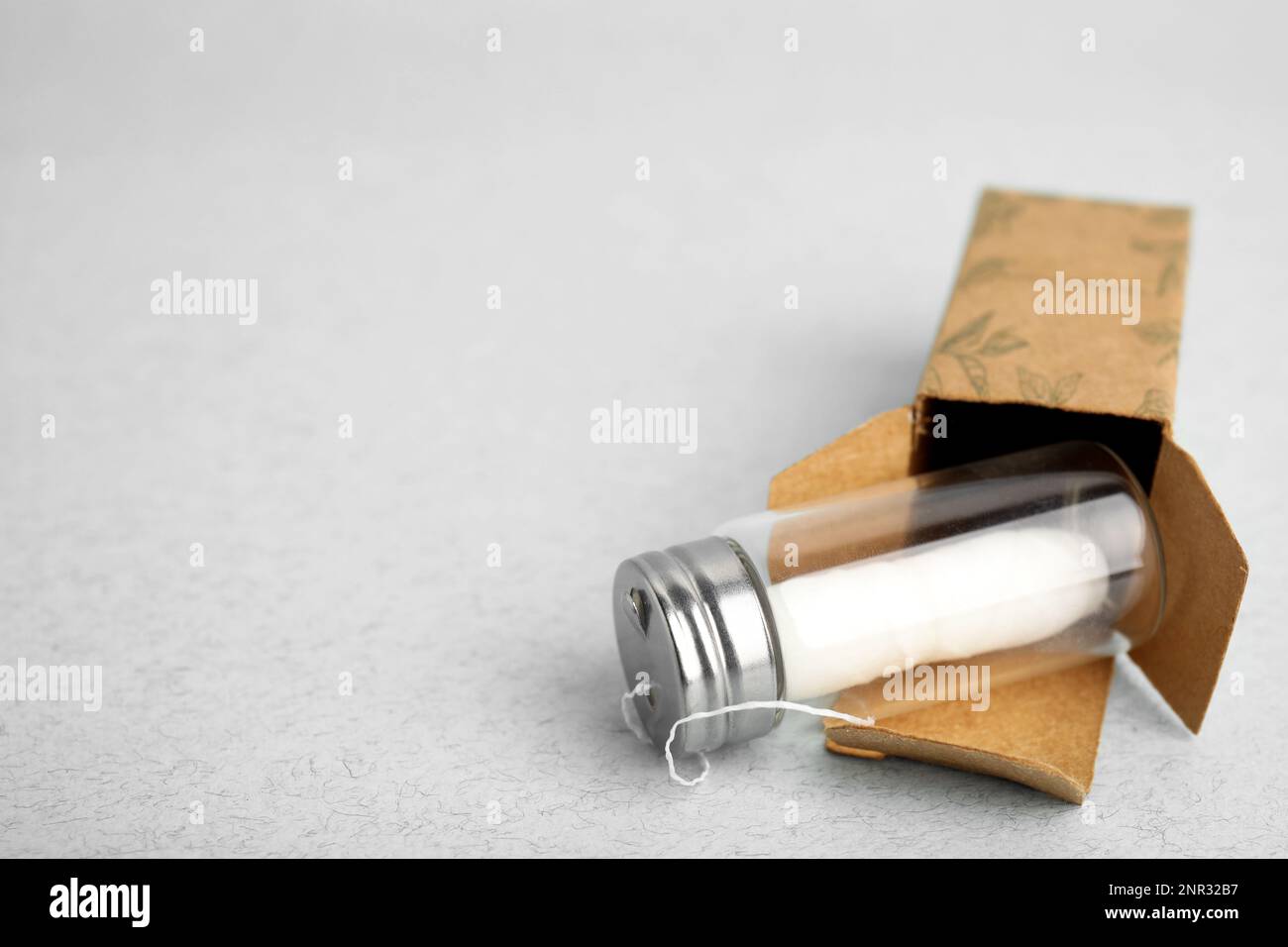Floss package hi-res stock photography and images - Alamy