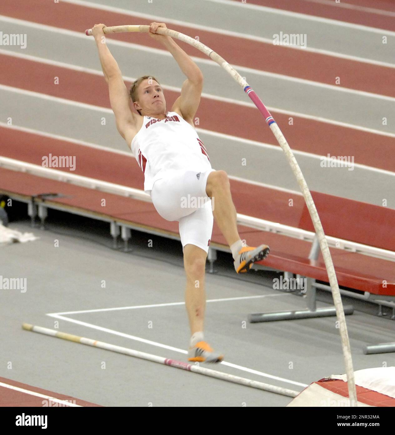 Joe Detmer of Wisconsin cleared a lifetime-best 15-9 in the heptathlon ...