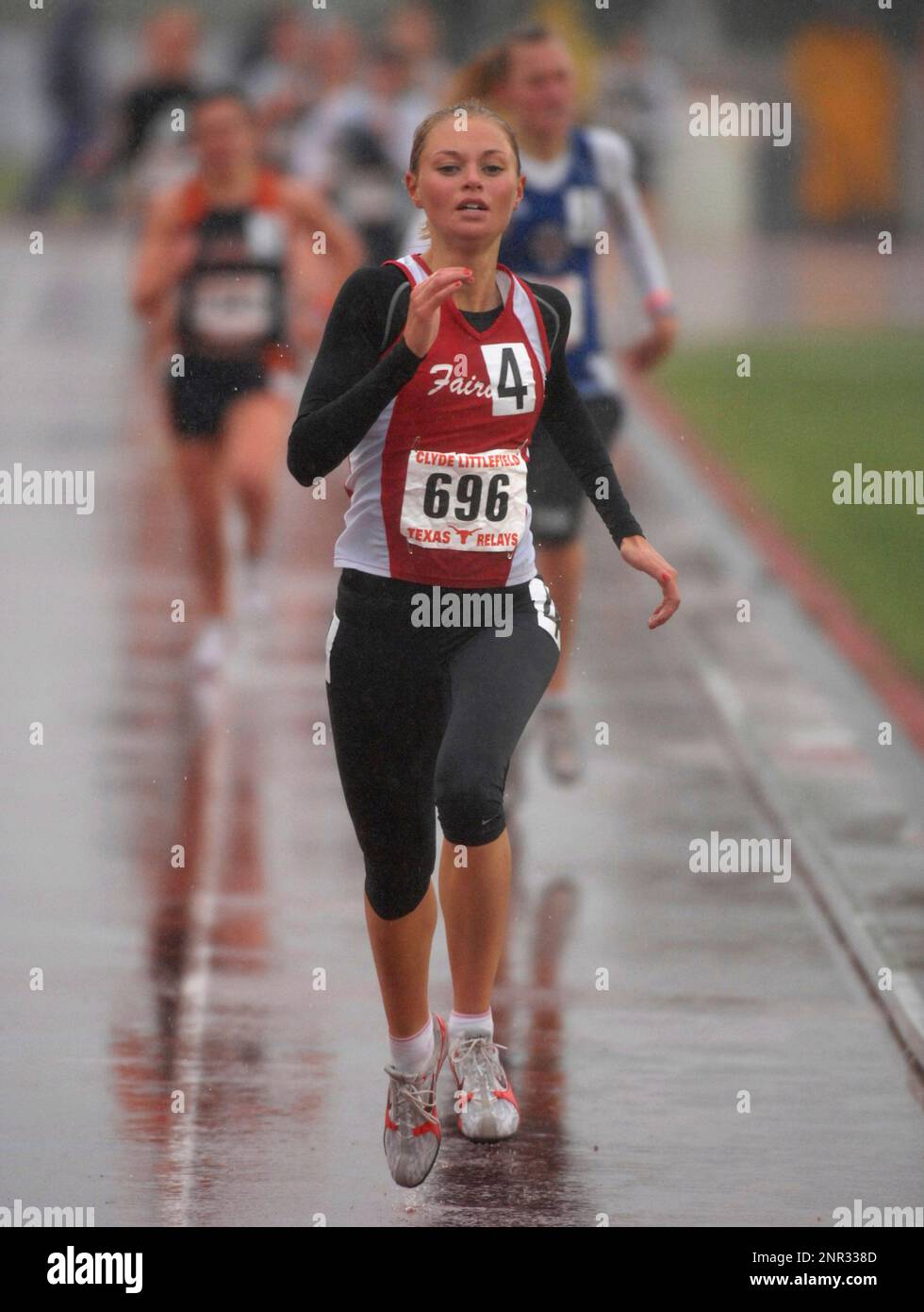 Sarah Cocco of Fairview High (Colo.) wins the girls' 1,600 meters in ...