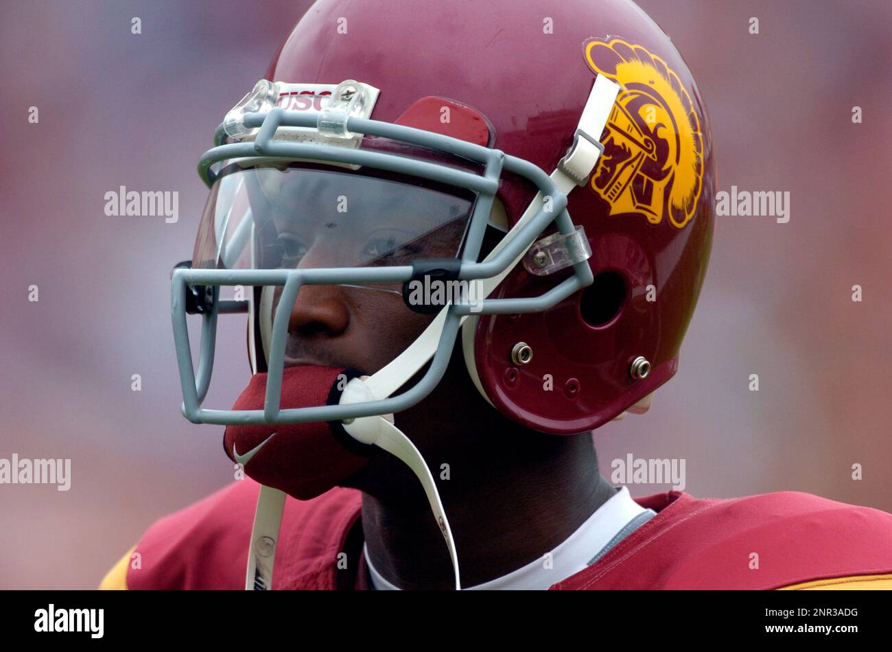 USC freshman receiver Dwayne Jarrett during 45-7 victory over Arizona ...