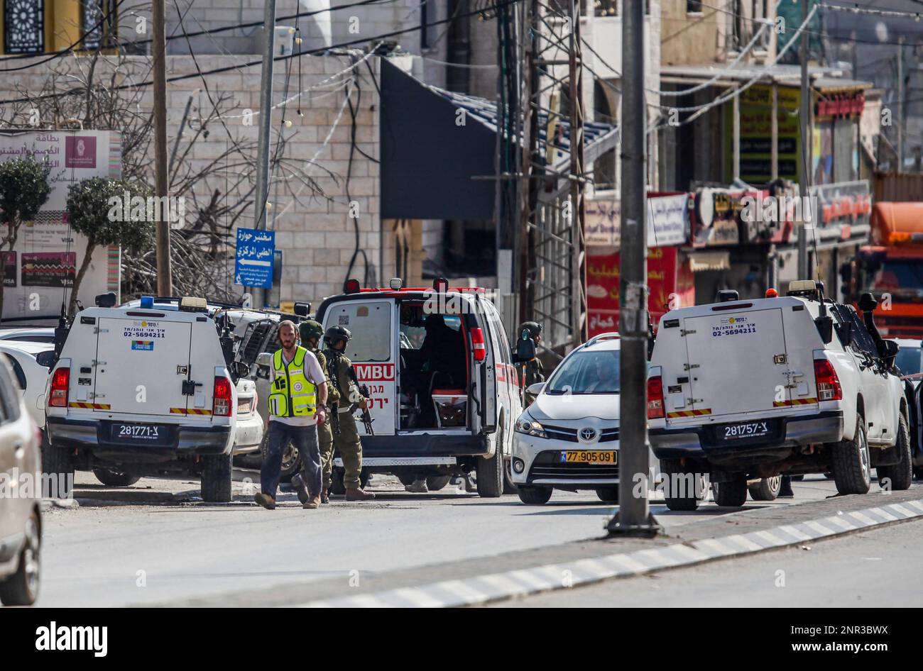 Nablus, Palestine. 26th Feb, 2023. Israeli soldiers and paramedics ...