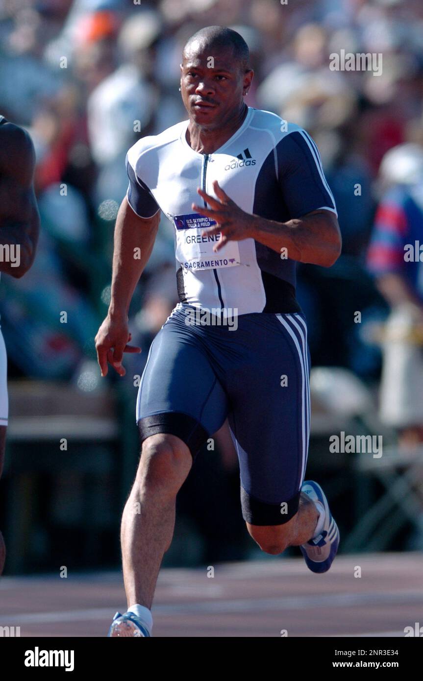 Maurice Greene wins men's 100-meter quarterfinal in 10.06 seconds in ...