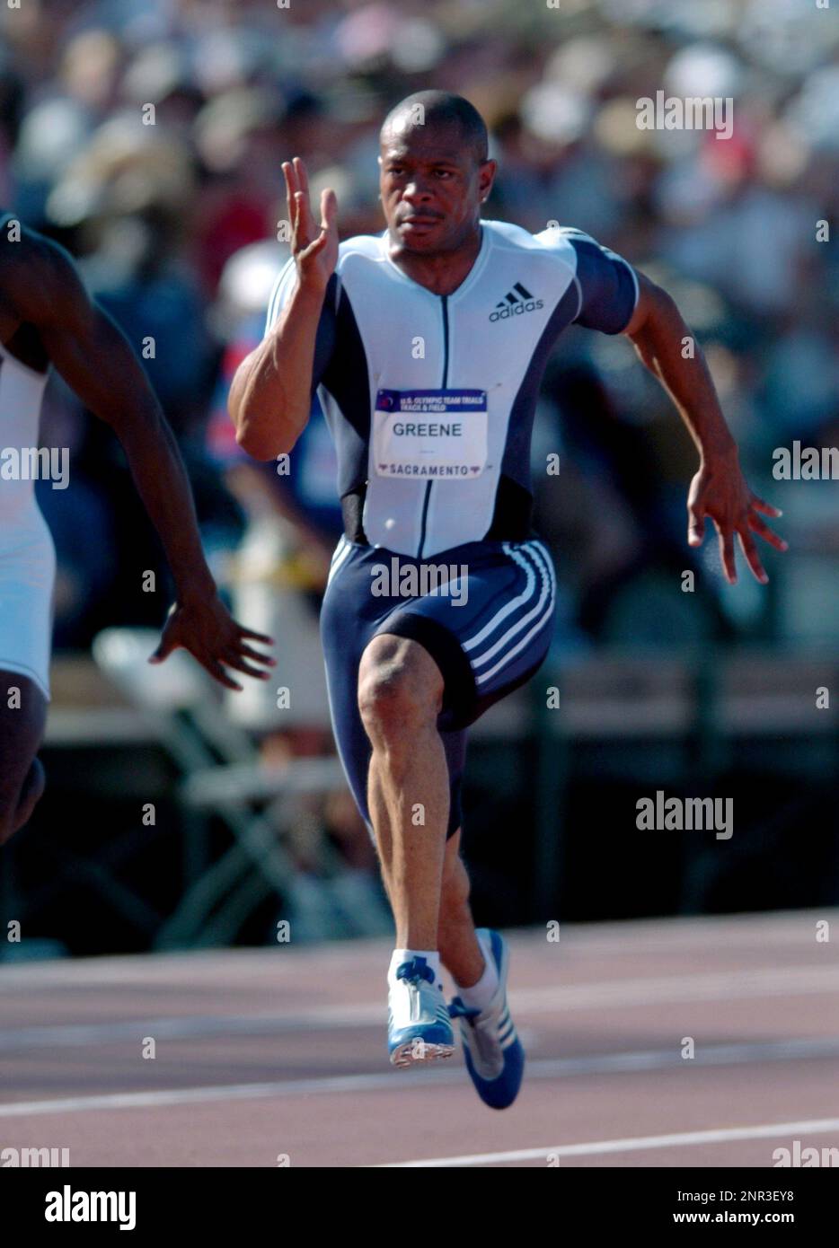 Maurice Greene wins men's 100-meter quarterfinal in 10.06 seconds in ...
