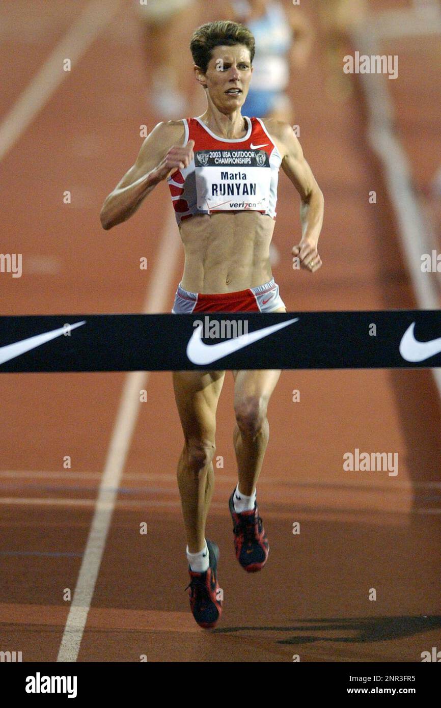 15 june 2003 hi-res stock photography and images - Alamy