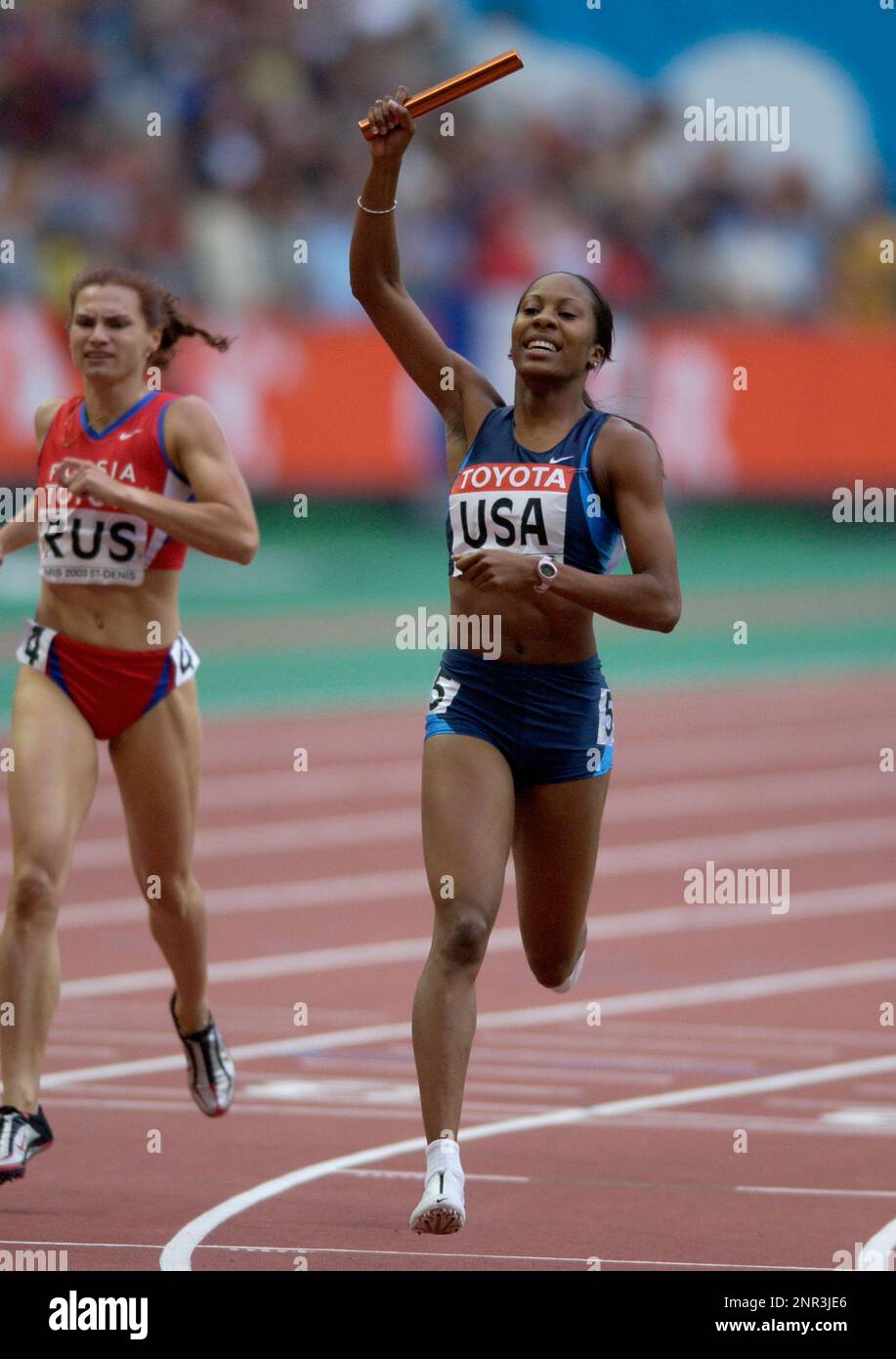 Sanya Richards anchors United States' women's 1,600-meter relay to ...
