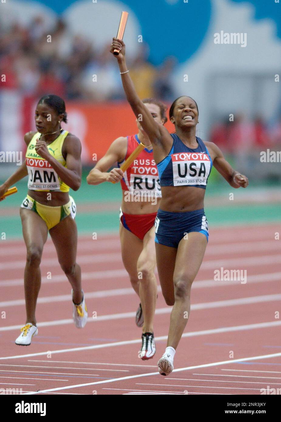 Sanya Richards anchors United States women's 1,600-meter relay to ...