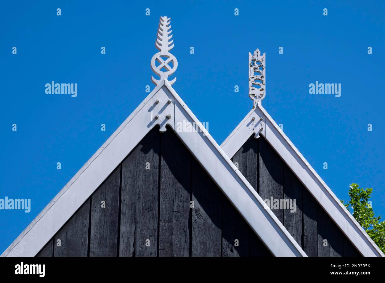 Wooden gable ends hi-res stock photography and images - Alamy