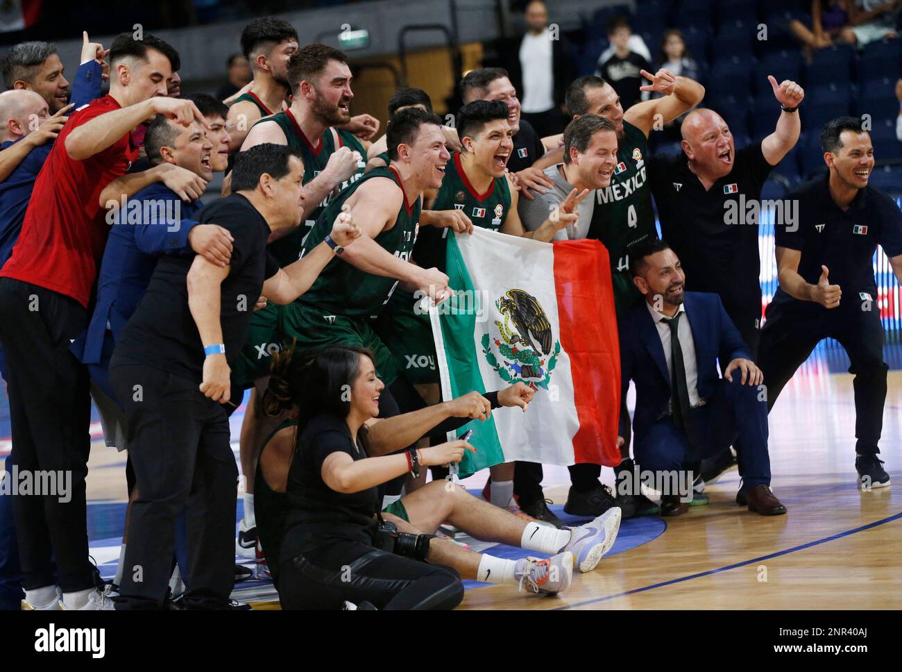 World cup basketball qualifiers hi-res stock photography and images - Alamy