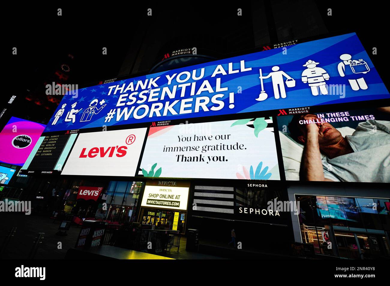 Photo by: John Nacion/STAR MAX/IPx 2020 4/10/20 Life amidst the ...