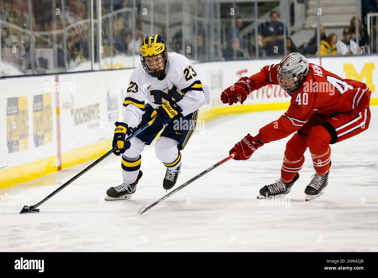 ANN ARBOR, MI - FEBRUARY 01: Michigan Wolverines forward Jimmy Lambert ...