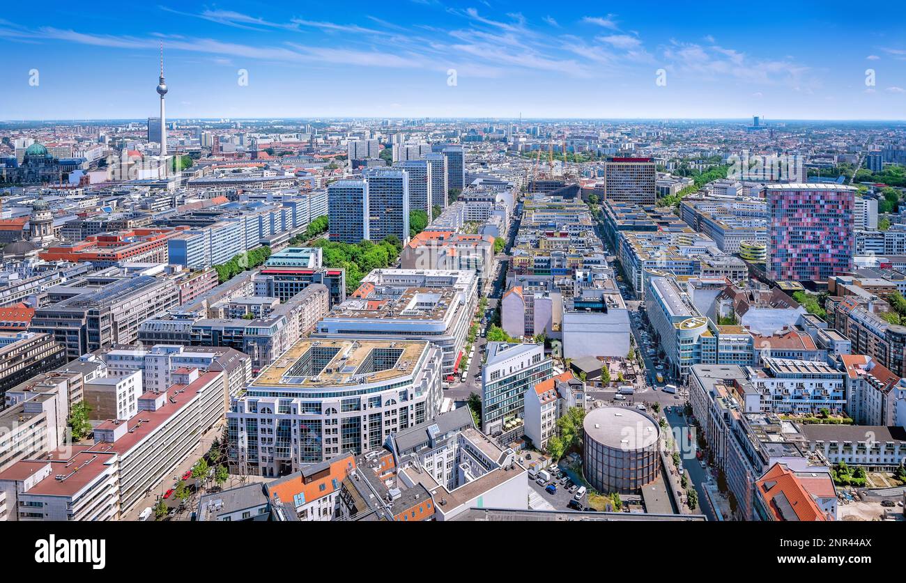 Berlin city downtown center potsdamer hi-res stock photography and ...