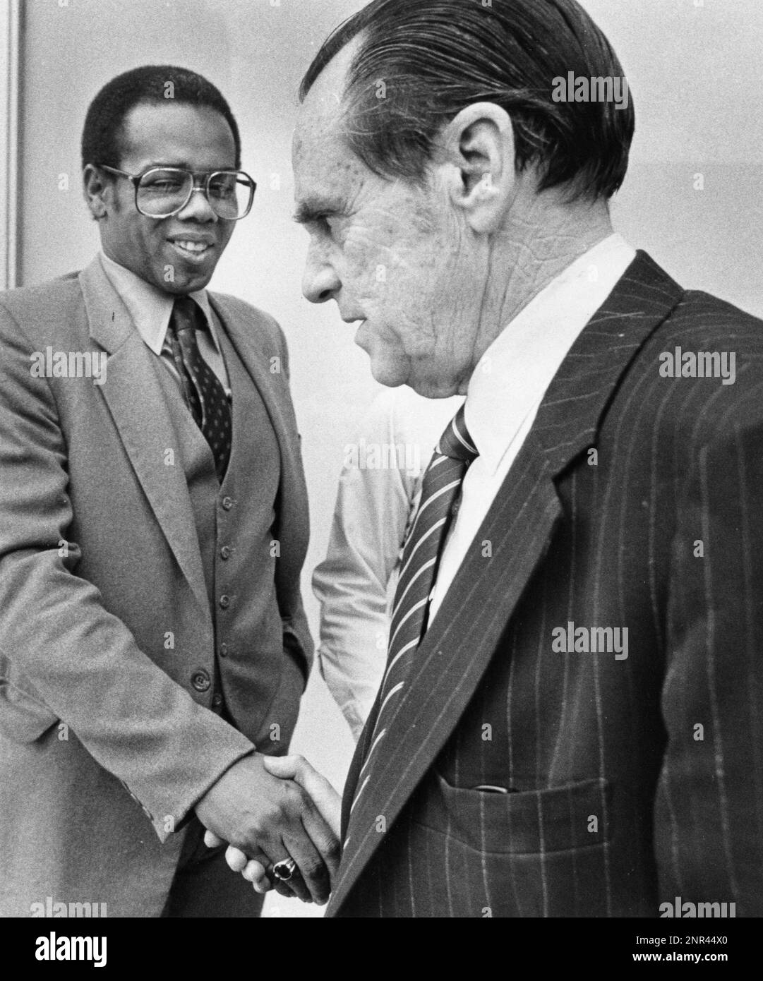 Atlanta Police Chief George Napper shakes hands with Fulton County ...