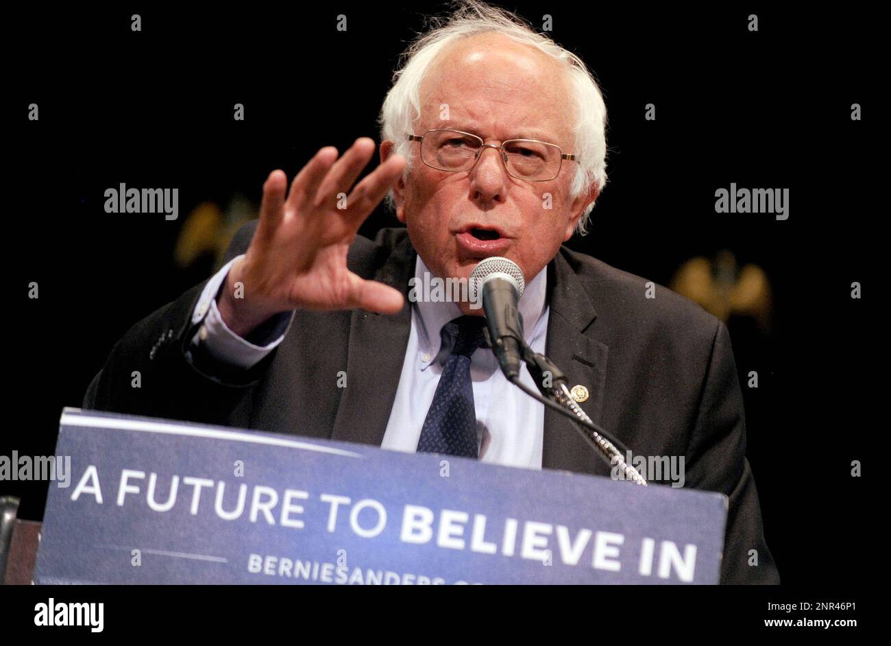 Photo by: Dennis Van Tine/STAR MAX/IPx 4/8/20/20 Bernie Sanders has ...