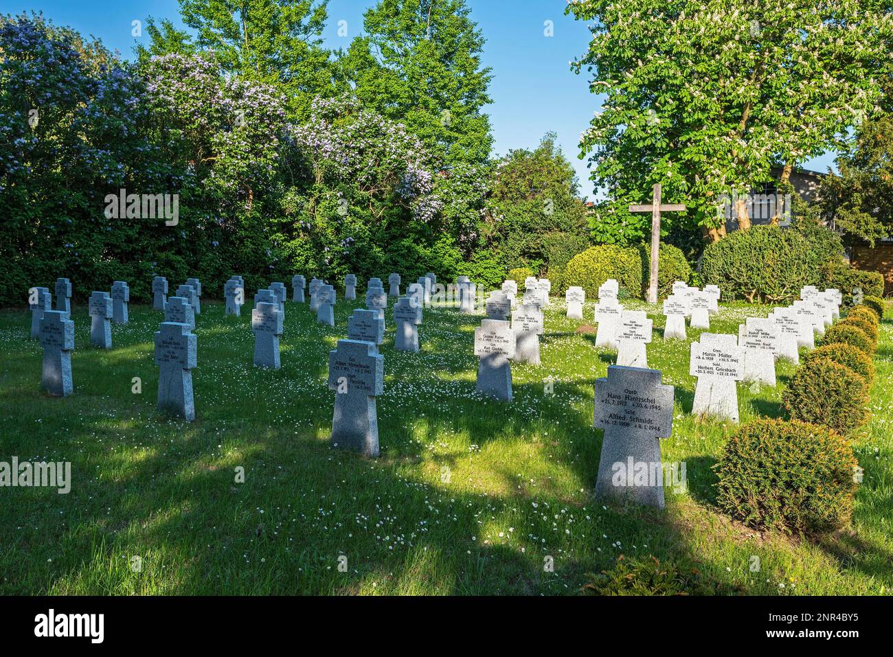 Military cemetery, World War II, cemetery, Johanniskirche ...