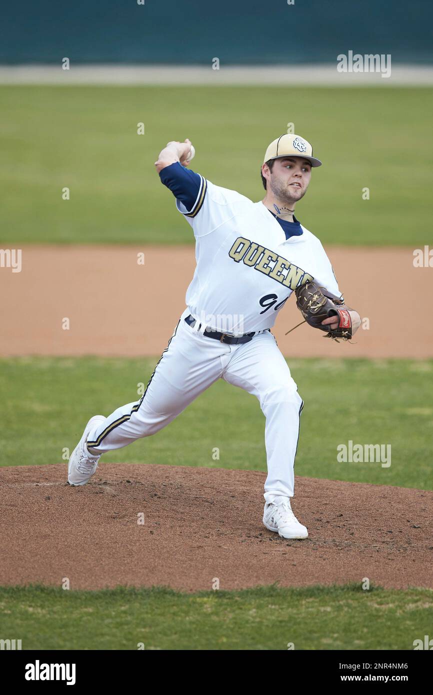Queens Royals starting pitcher Zach Kelly (99) in action against the ...