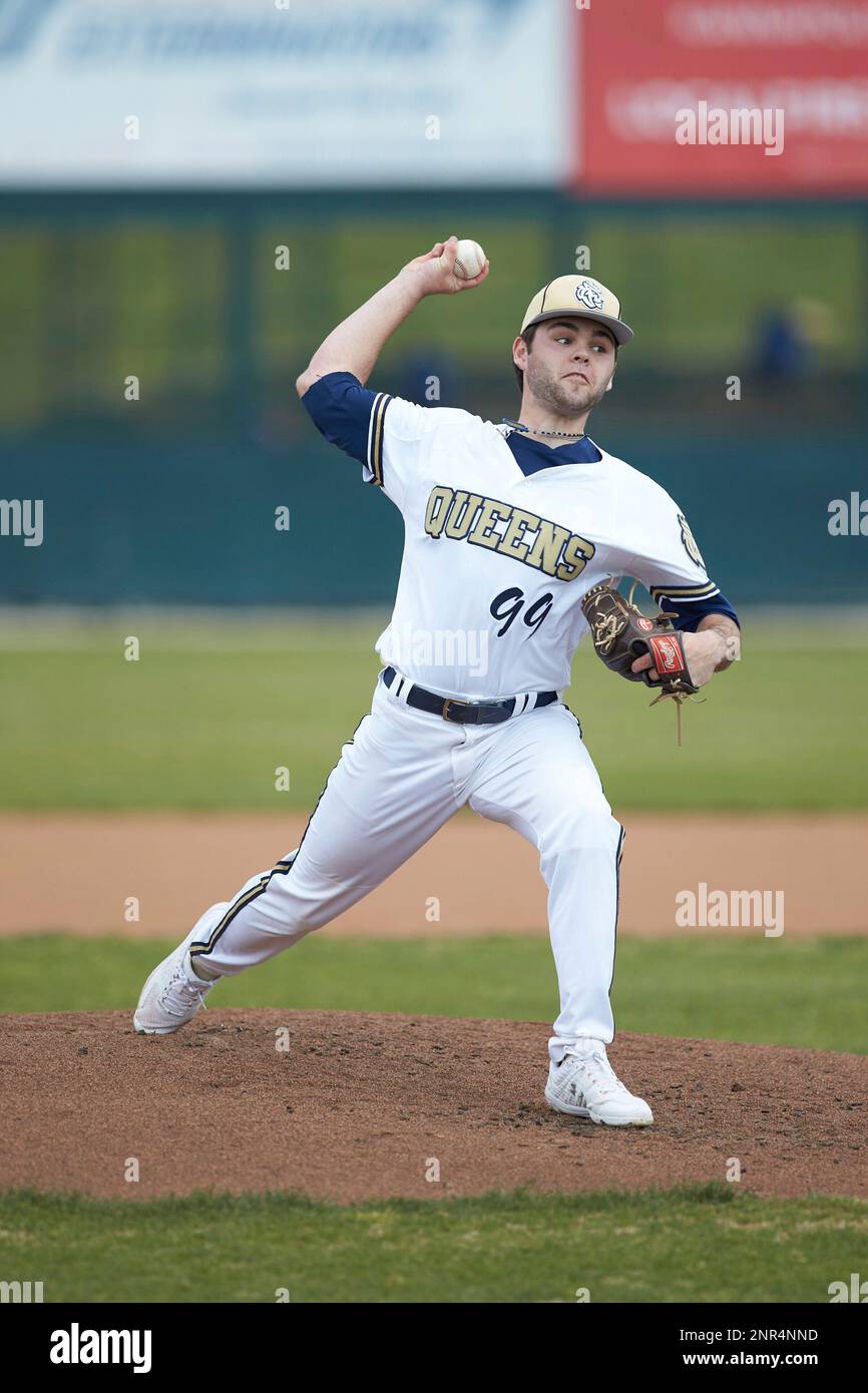 Queens Royals starting pitcher Zach Kelly (99) in action against the ...