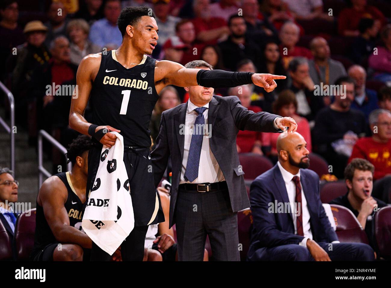 LOS ANGELES, CA - FEBRUARY 01: Colorado Buffaloes guard Tyler Bey (1 ...