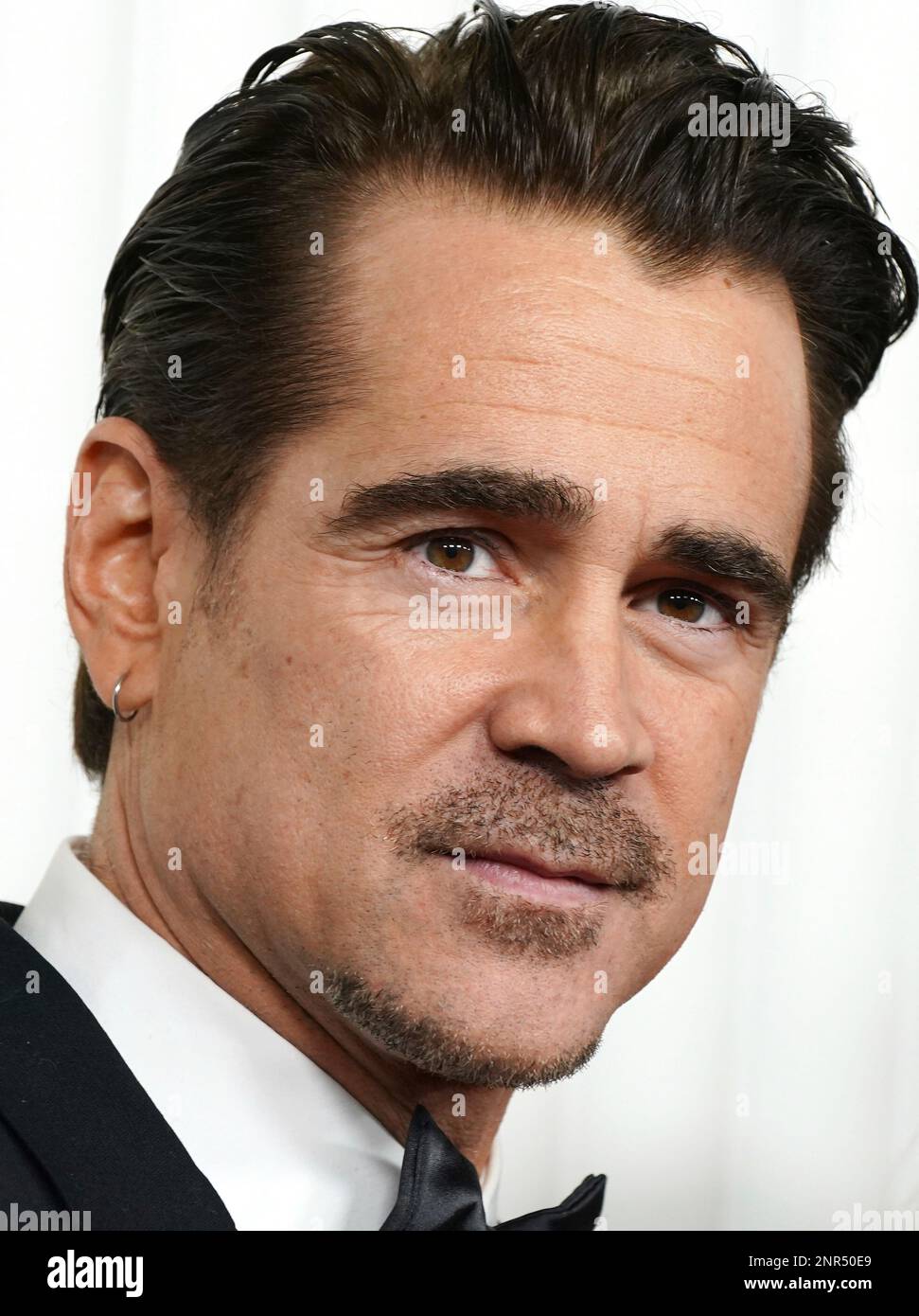 Colin Farrell arrives at the 29th annual Screen Actors Guild Awards on ...