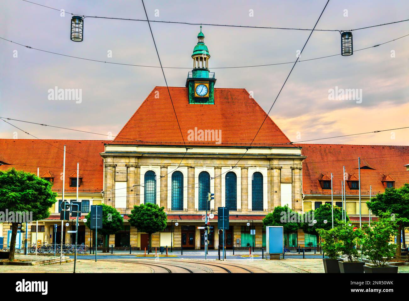 Goerlitz railway station in the German state of Saxony Stock Photo - Alamy