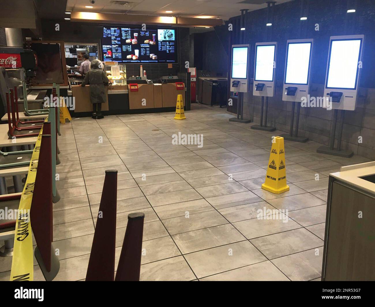 Photo by: STRF/STAR MAX/IPx 2020 3/23/20 Fast Food Restaurants are ...